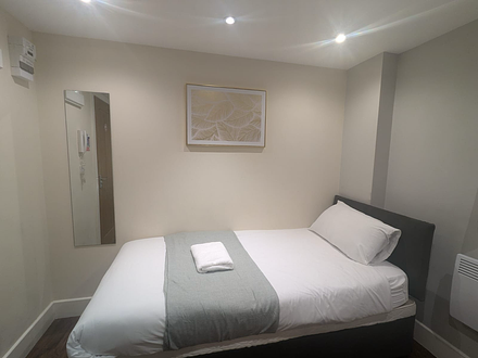 Newcastle City Centre Studio Apartments (Newcastle upon Tyne) | Theatre ...