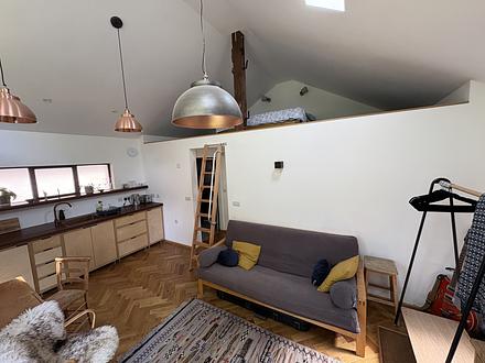 Leafy Studio (Norwich) | Theatre Digs Booker